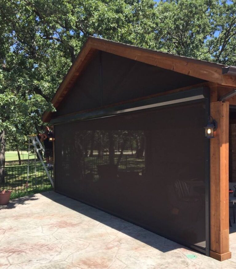 Large Outdoor Spaces: Motorized Retractable Patio Screens